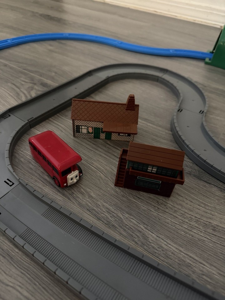 Thomas And Friends Elsbridge Station Crossing Track Road The Great Race ...
