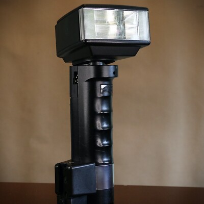 Metz 45 CT-1 Flash, Strobe, handle mount, Tested working Great *WATCH ...