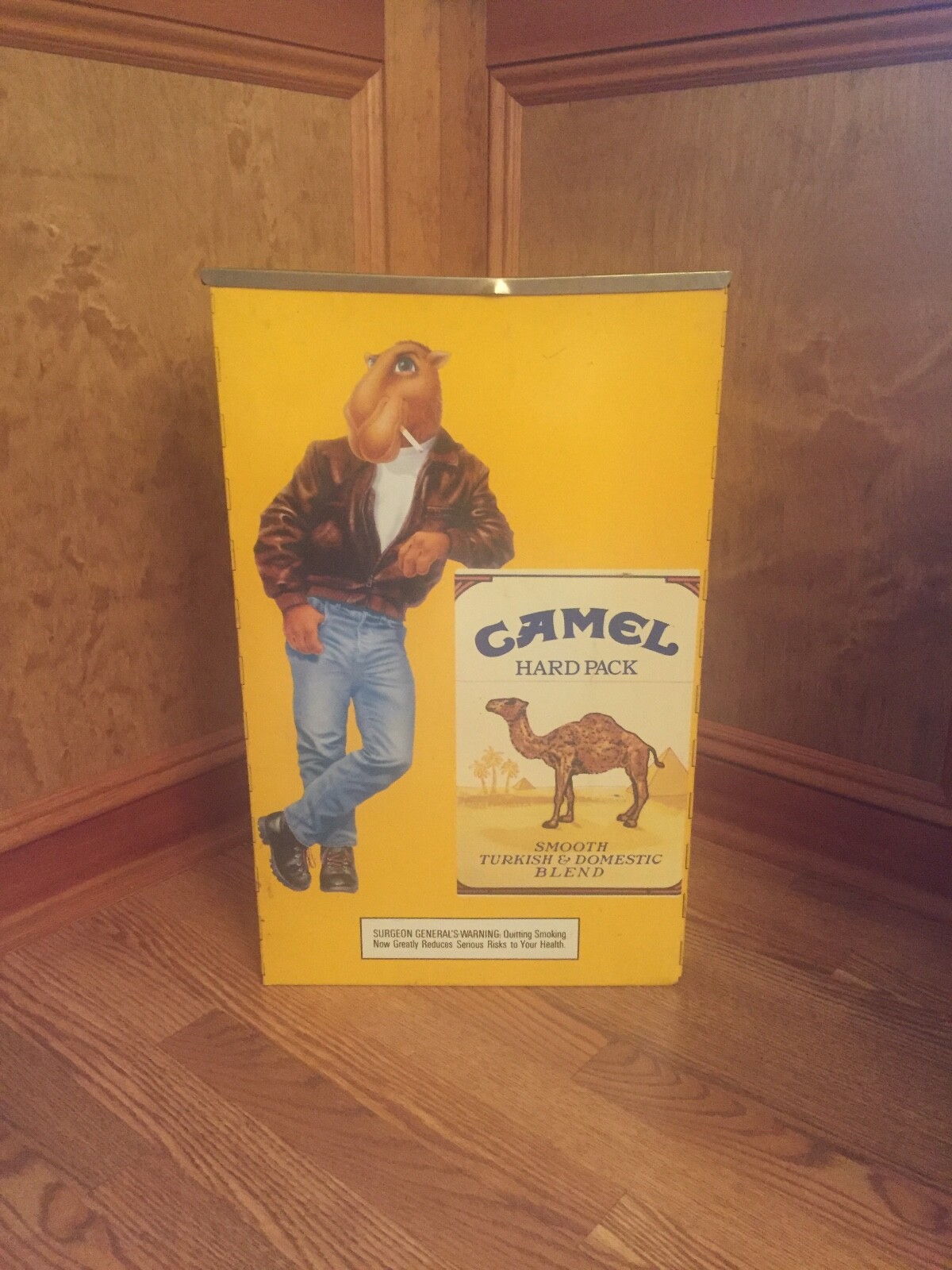 VINTAGE ORIGINAL JOE CAMEL METAL HARD PACK ASH TRAY 2 FEET TALL | eBay