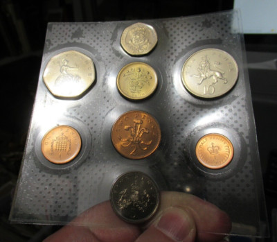 1984 UK Mint UNC. Prooflike Coin Set 8 Coins, Sealed from Mint, No ...
