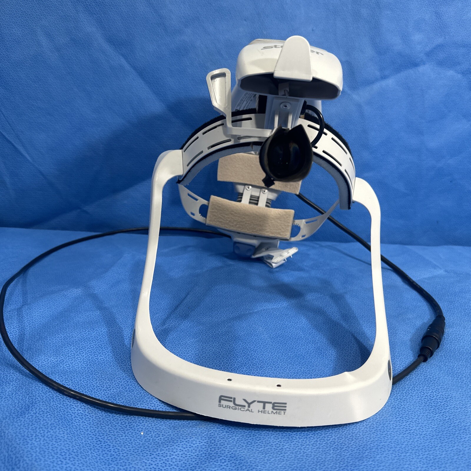 Stryker 408-645 Flyte Helmet Personal Protection with 408-600-300 Power ...