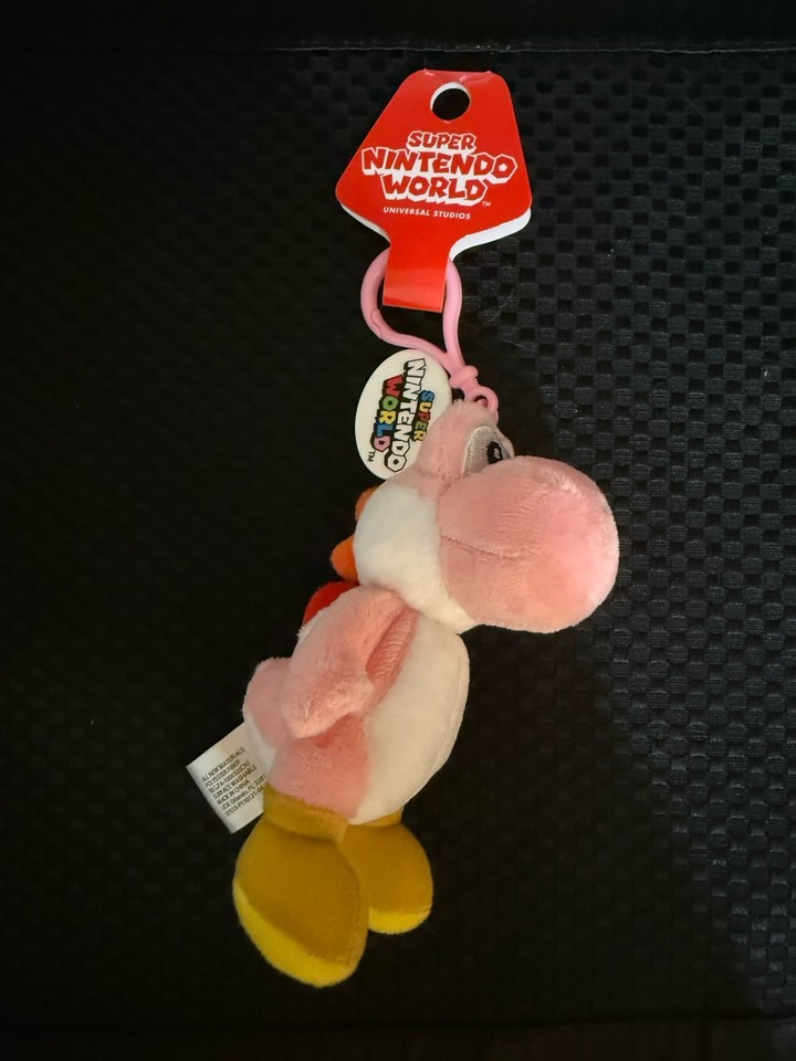 Super Nintendo World Pink Yoshi Plush Keychain Universal Studios Epic ...