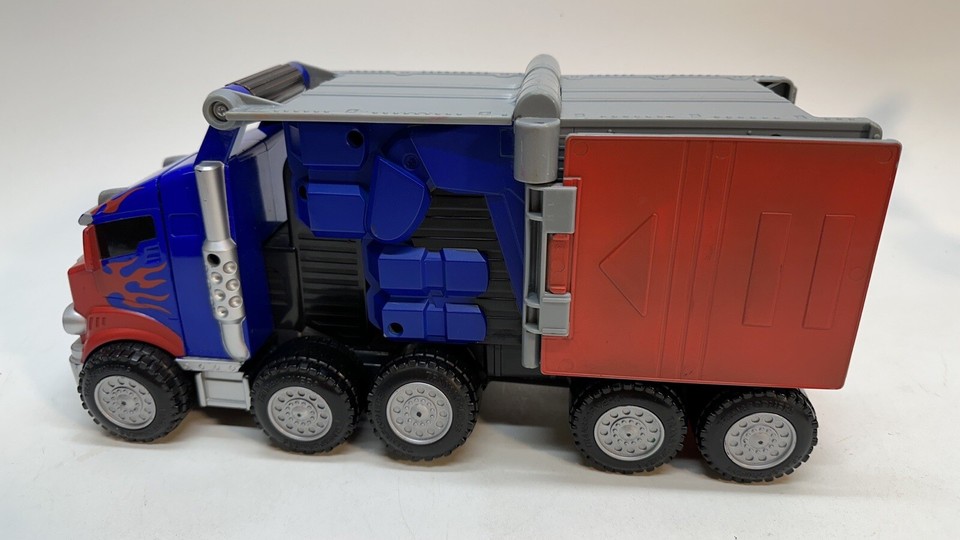 Optimus Prime Transformers Battle Rig Blaster Nerf Dart Gun 2006 No ...