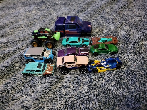 Hot Wheels Matchbox And Transformer Lot Of 10 Cars Reseller | eBay