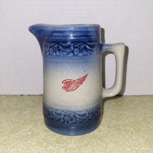 Red Wing Minnesota 5” Cherry Band Pitcher Blue And White | eBay