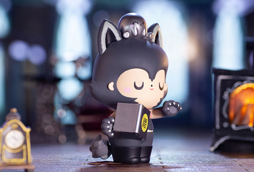 MOMIJI book shop Hanna Horror Mini Figure Designer toy | eBay