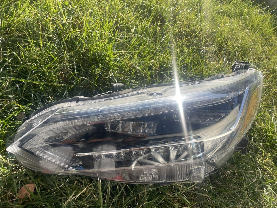 2020 - 2023 NISSAN SENTRA PROJECTOR TYPE LED OEM HEADLIGHT ASSEMBLY ...