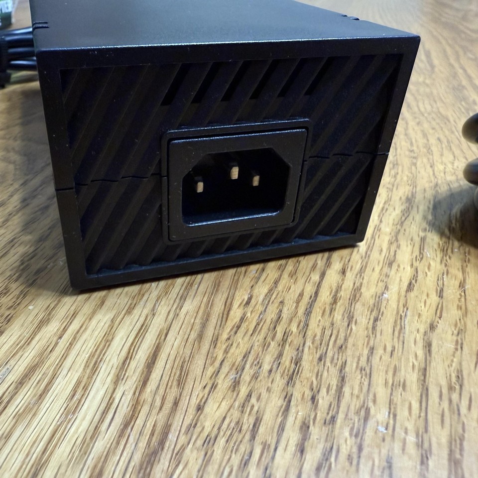 Xbox One Power Supply PUNING AC Adapter Brick 220W 12V 17.9A 5V 1A w ...