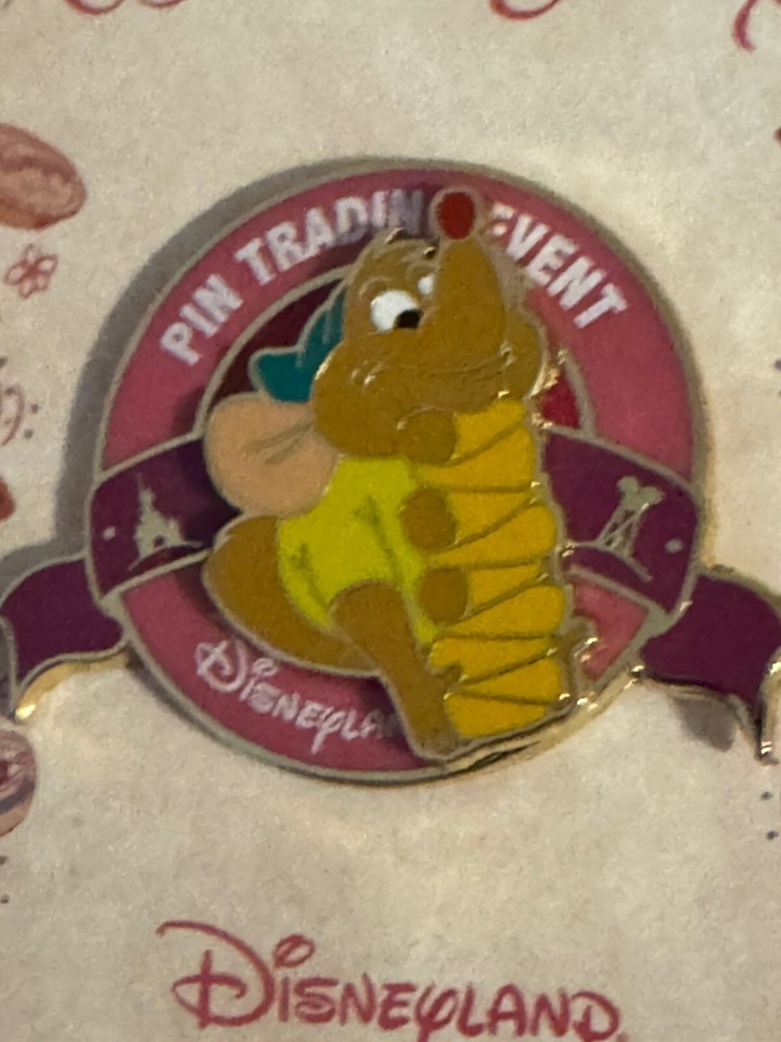 Disneyland Paris Be Our Guest Pin Trading Gus LE 425 Pin Disney ...