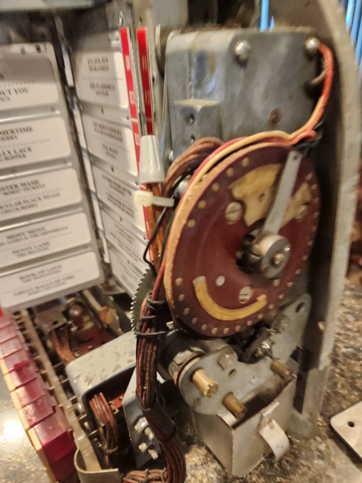 Vintage Johnny Rockets Seeburg Wall-O-Matic 100 wall jukebox model 3W1 ...