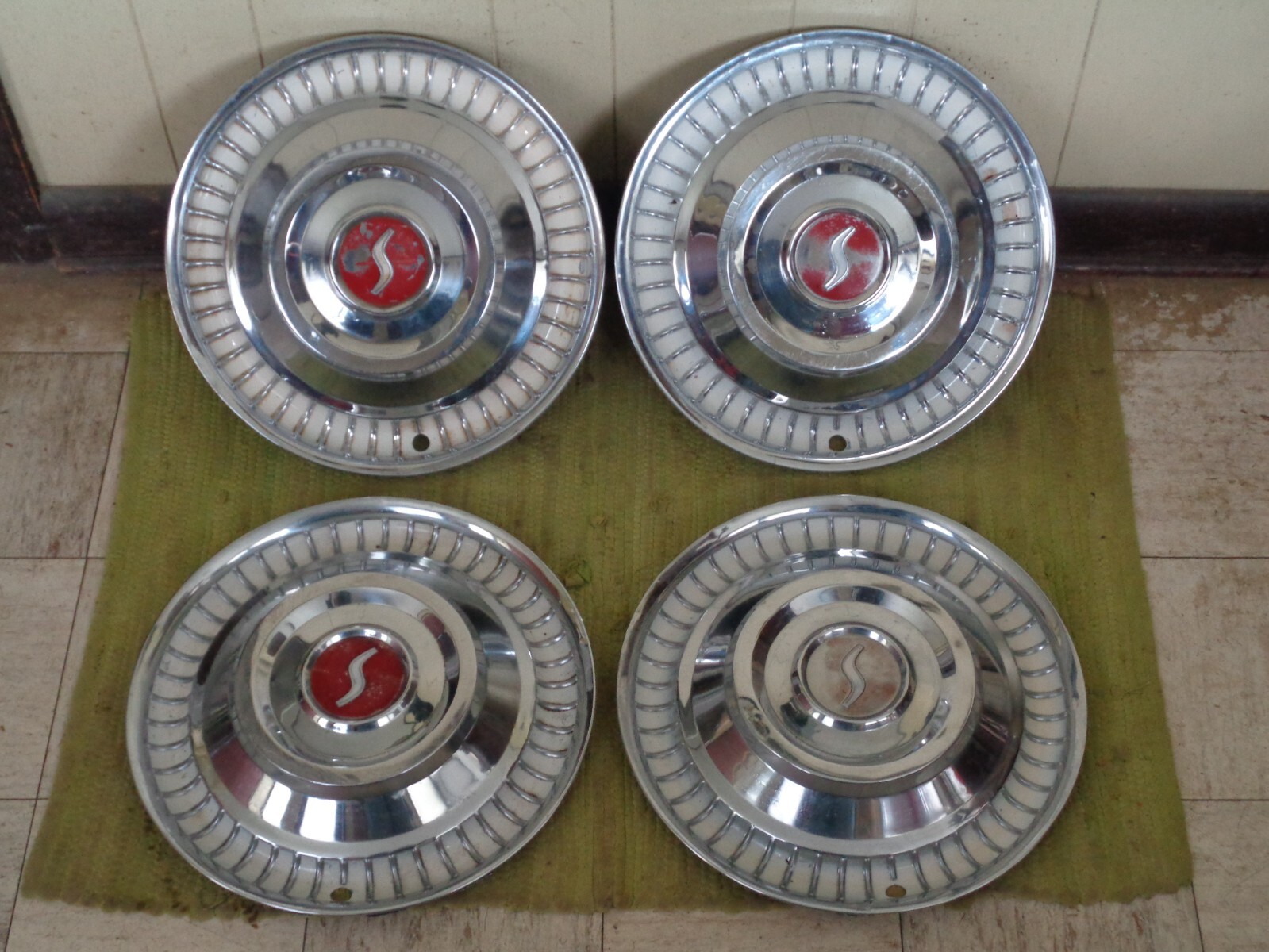 59 60 61 62 63 64 Studebaker HUB CAPS 15" Set of 4 Wheel Covers Hubcaps ...