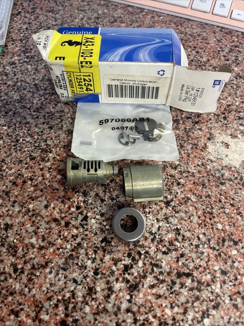 General Motors GM OEM Lock Cylinder 12549131 NOS for sale online | eBay