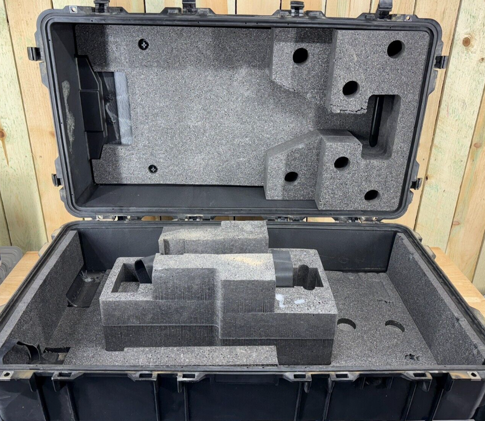 Pelican 1780 Protector Case Black Rolling Waterproof Good Condition AB ...