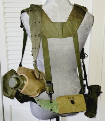US Military Issue Vietnam Era web gear set W/ 1976 US R&D Canteen Cover ...