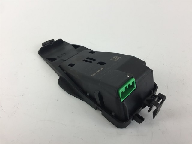 31387310 Rain Sensor Volvo Xc60 Kinetic 2wd 2008 5369427 for sale ...