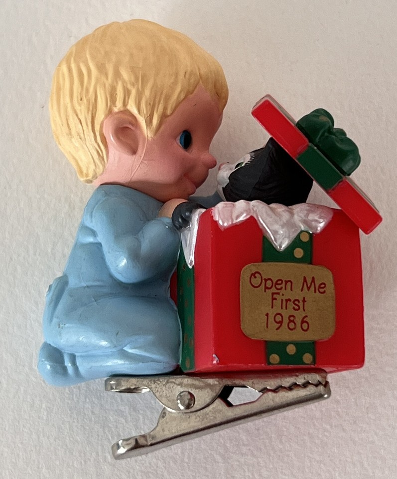 Hallmark 1986 OPEN ME FIRST Clip-On Keepsake Christmas Ornament With ...