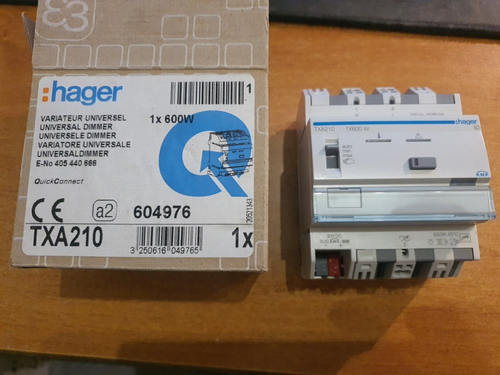 HAGER TXA210 - Module de sortie KNX EIB TEBIS Variation Eclairage 1 ...