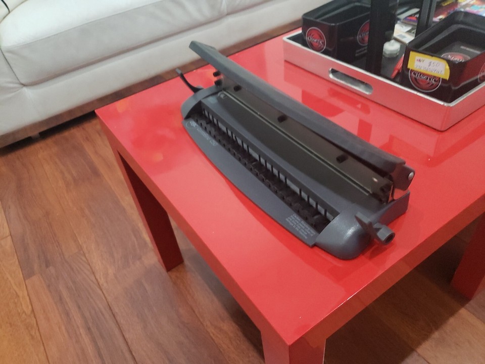 GBC CombBind C50 Binding With (2) 100 Pk Spines | eBay