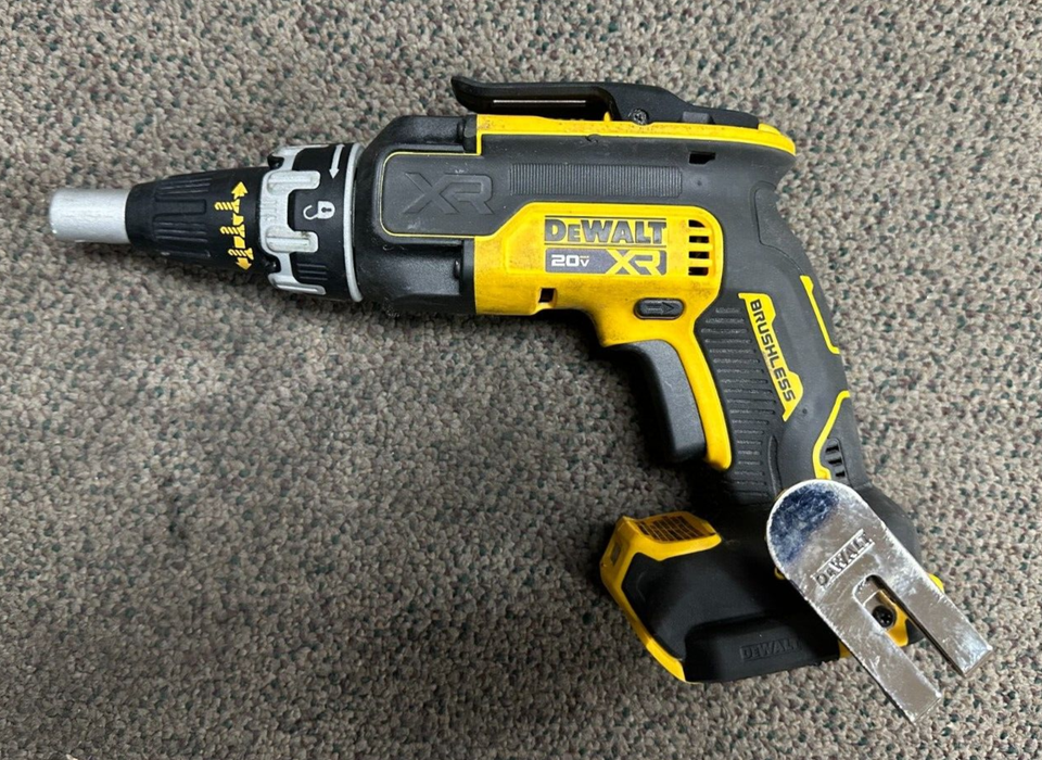 DEWALT XR 20V MAX Lithium-Ion Cordless Brushless Screw Gun DCF630 (Tool ...
