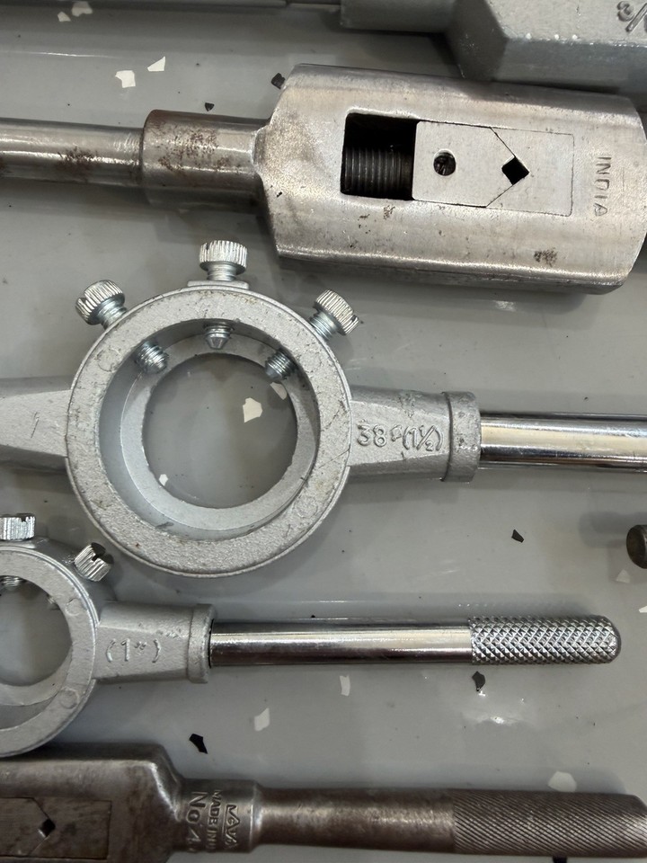 Large Lot Machinist Tap & Die Tools – Handles, Pipe Taps, Assorted ...