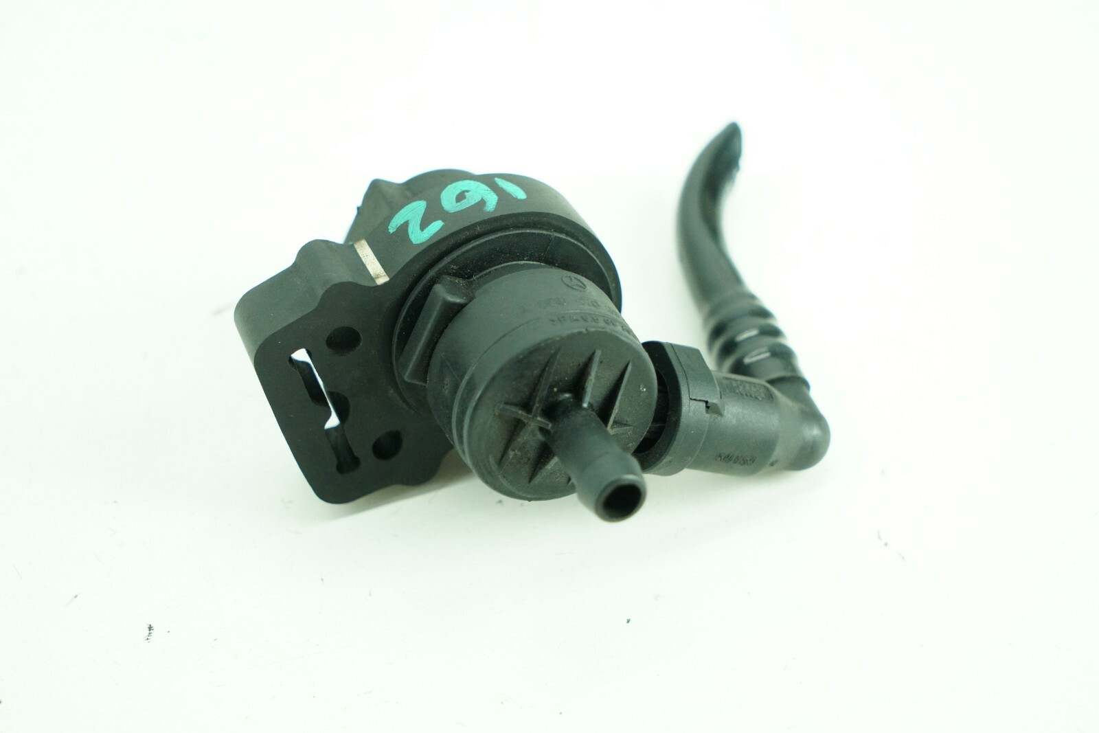 Mercedes W164 X164 W251 Fuel Vapor Purge Control Regeneration Valve ...