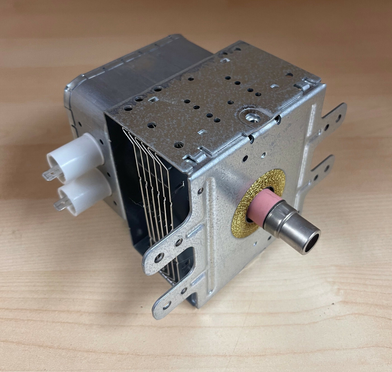 Toshiba 2M240H A267 Genuine Magnetron For Whirlpool Kenmore 10QBP0231 ...