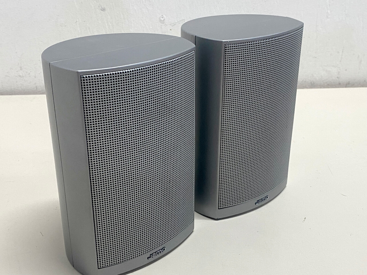 Pair of Quality Jamo A320 Small Stereo Surround/Bookshelf Speakers 2 ...