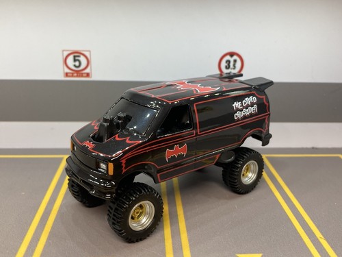 Chevy Astro Van Lifted 4x4 Off Road 1/64 Diecast Customized Hot Wheels ...