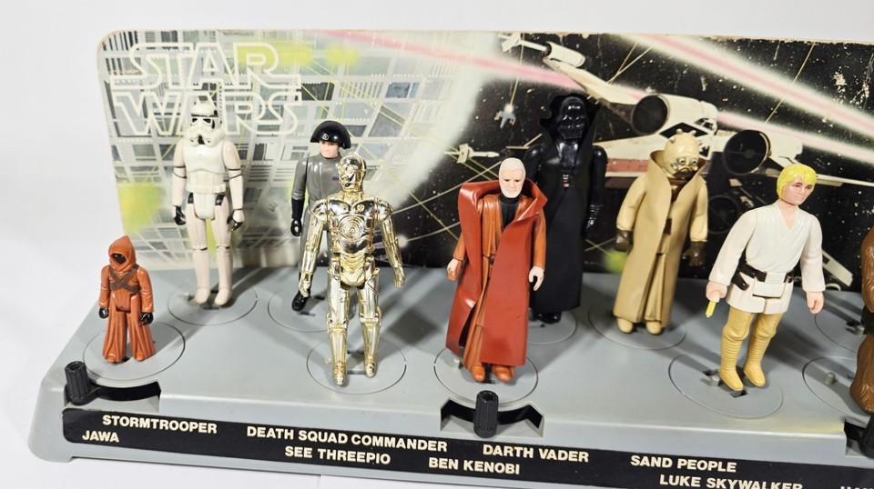 Vintage Star Wars First 12 Action Figures Mail-Away Stand | eBay UK