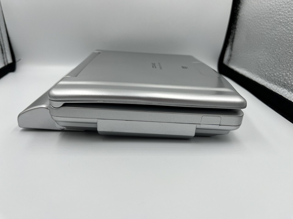 Craig 7 inch Portable DVD Player Model CTFT701 Rechargeable Battery ...