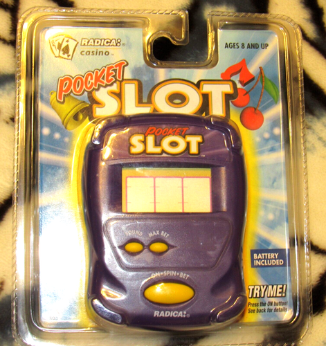 POCKET SLOT CASINO HANDHELD GAME NEW IN PACKAGE IN EXCELLENT CONDITION ...