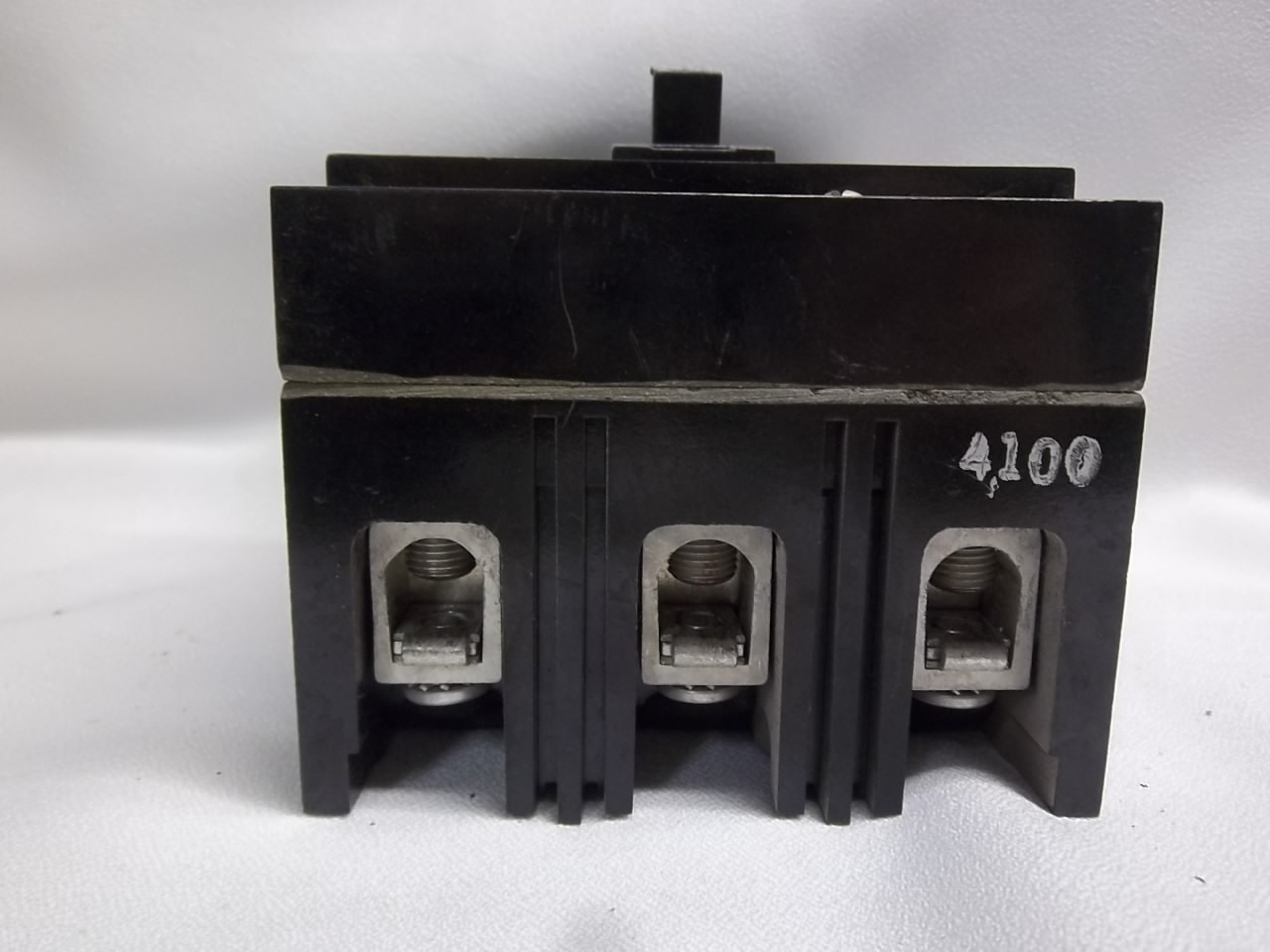 GENERAL ELECTRIC TED134100 CIRCUIT BREAKER 100 AMP 3 POLE 480 VAC | eBay