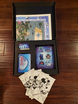 2020 D23 Disney Fantastic World Disneyland 65th Edition - Pins, Badge ...