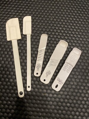 3 Vintage Pampered Chef Adjustable Measuring Spoons And 2 Spatulas | eBay