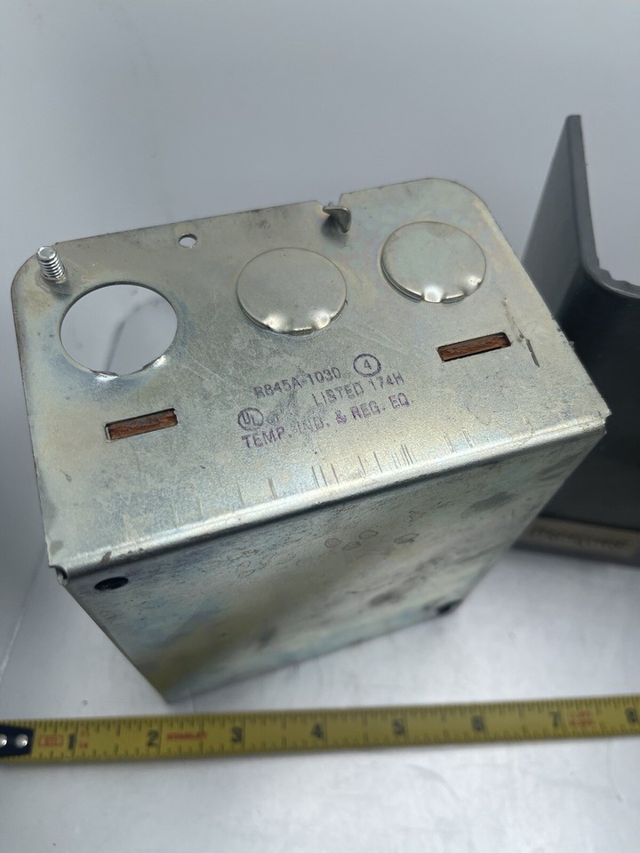 Honeywell R845A 1030 Switching Relay - Boiler circulator pump zone ...