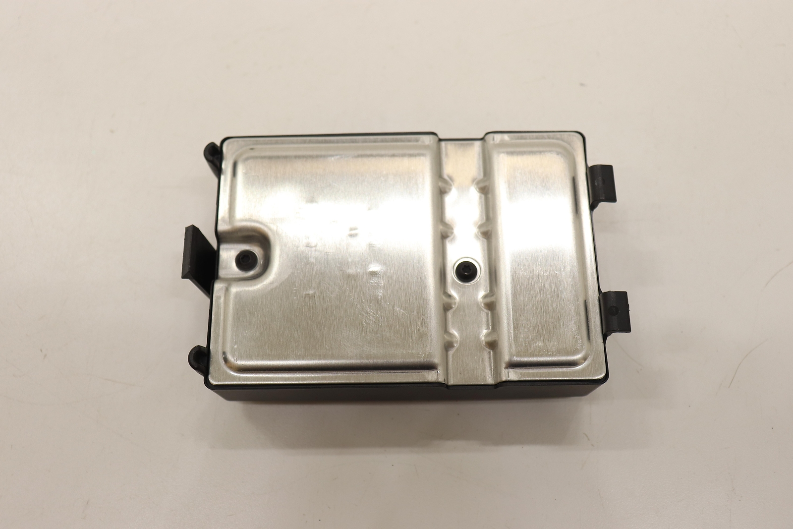 2017 - 2020 CHRYSLER PACIFICA TAILGATE LIFTGATE CONTROL MODULE OEM ...