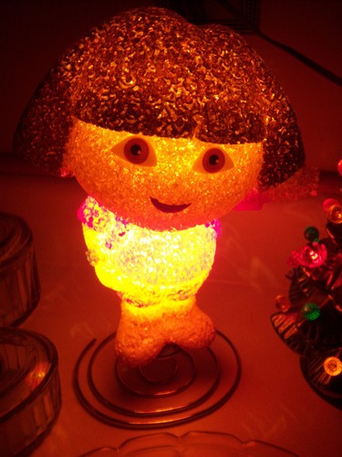 COLLECTOR'S SWEET! DORA THE EXPLORER PLASTIC POPCORN TABLE NIGHT LIGHT ...