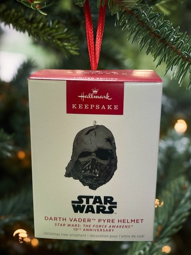 Hallmark 2025 DARTH VADER PYRE HELMET Limited Star Wars Force Awakens ...