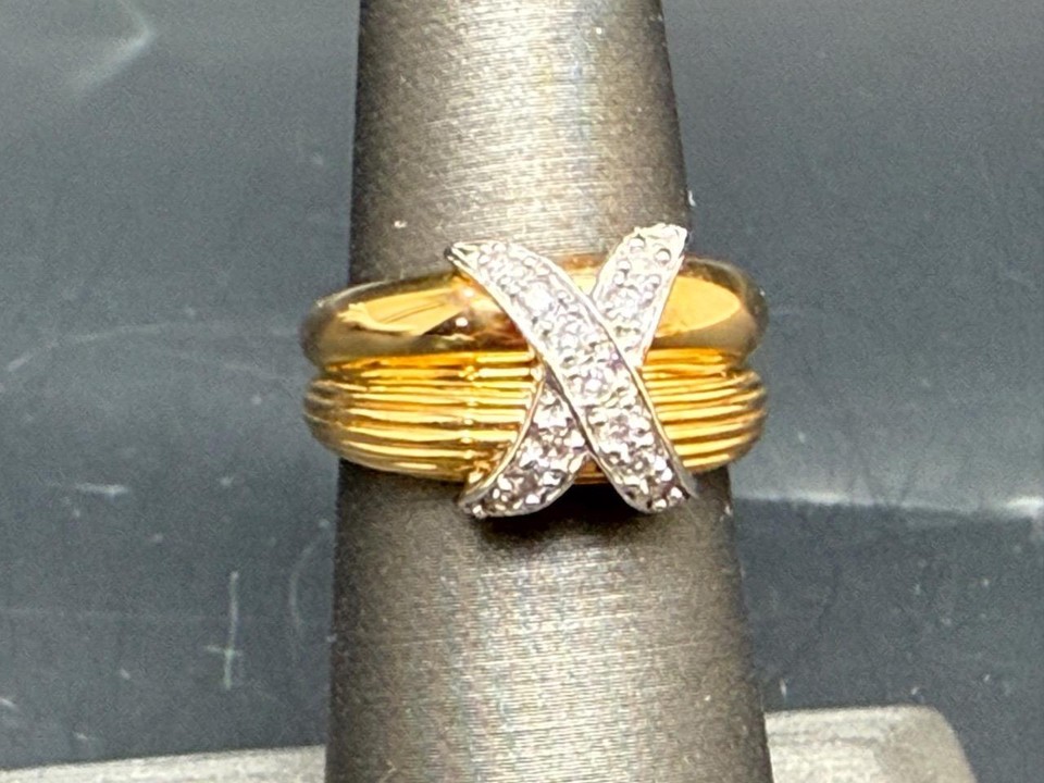 Fine Ladies 14kt Gold X Style Diamonds Ring. | eBay