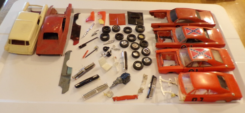 LOOK PARTS ONLY SOME PARTS HAS DAMAGE MODEL KITS NO BOXES | eBay