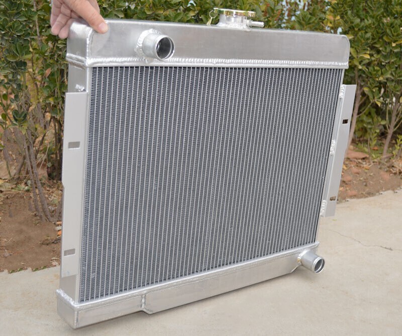 3 Row Aluminum Radiator For 1972-1986 Jeep CJ CJ5 CJ6 CJ7 Scrambler W ...