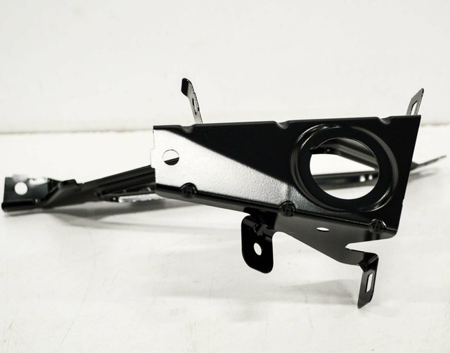 BMW 7 F01 Front Side Panel Left Fender Mount Bracket 41357207185 ...