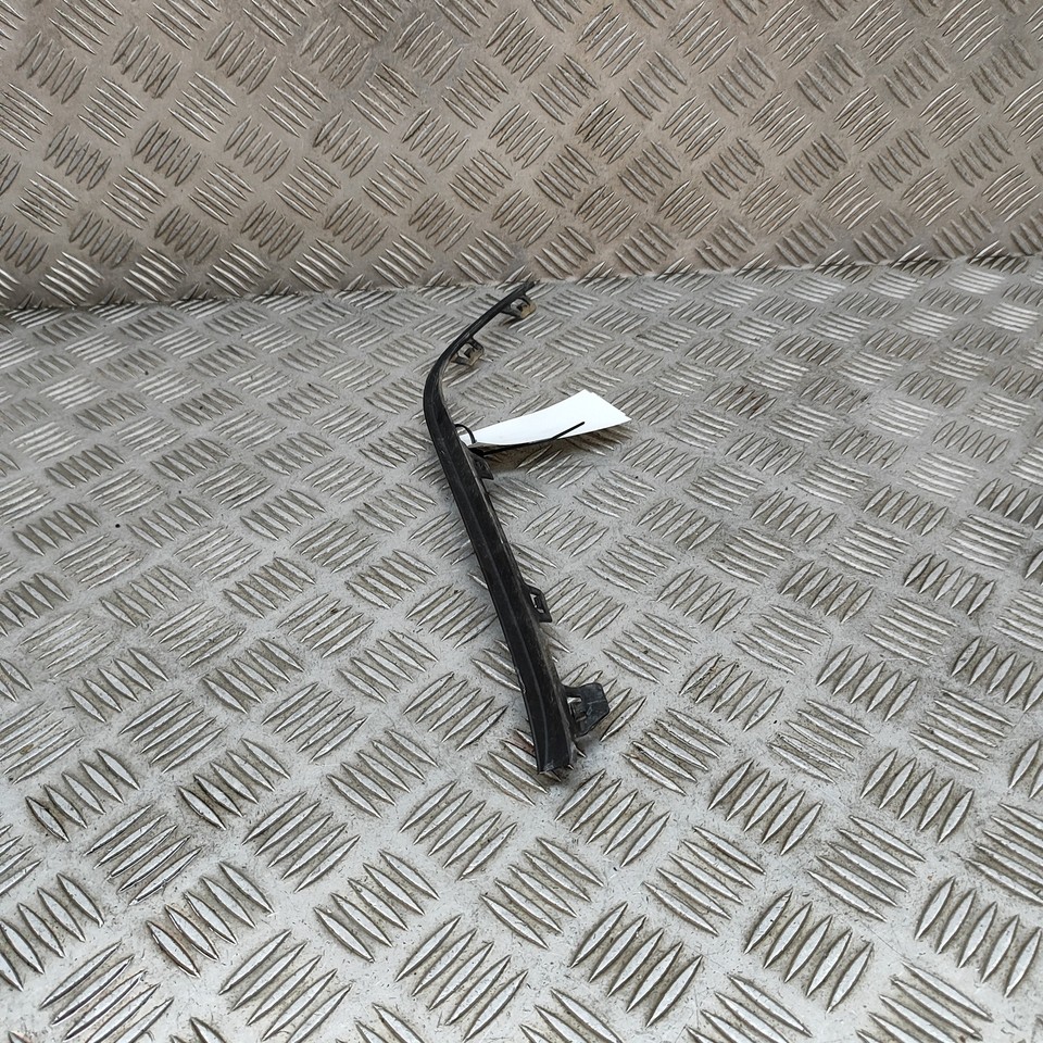 MERCEDES-BENZ GLC X254 Front Bumper Right Lower Trim A2548852401 2022 ...