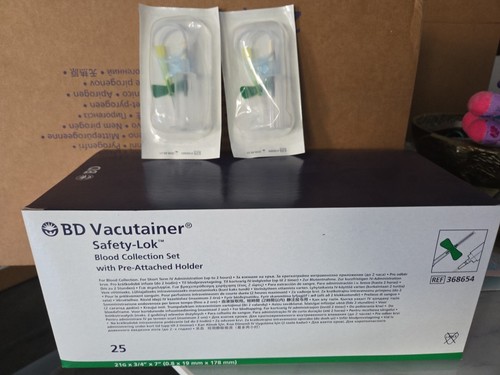 BD Vacutainer Safety Lock Blood Collection With Pre-attatched Holder ...