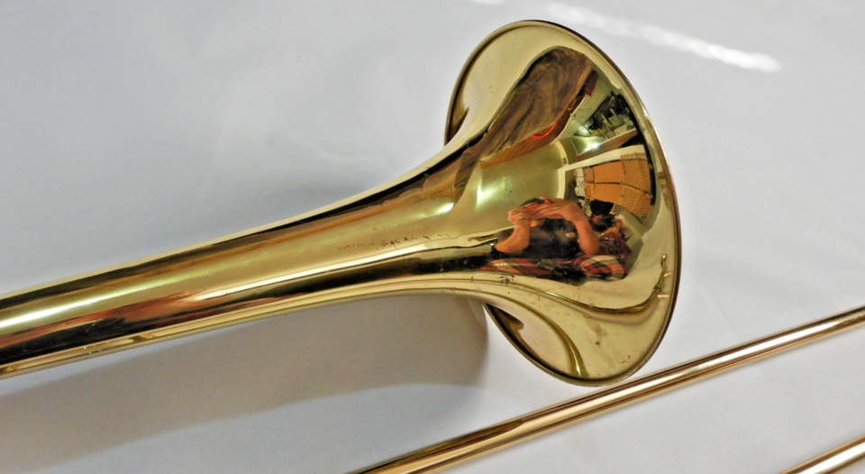 DAMAGED King Student Model 606 8in bell Trombone STILL PLAYS FINE 12c ...