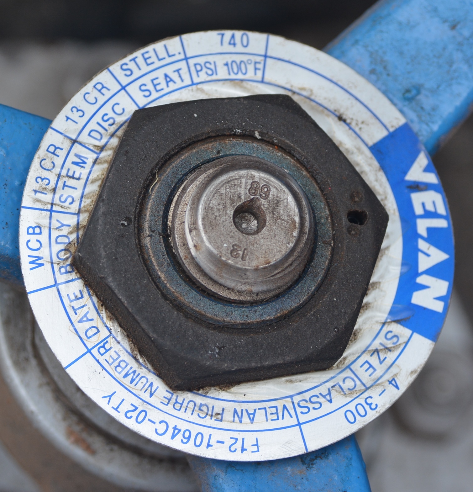 VELAN 4-300 bolted bonnet gate valve 4in. Class 300 flanged WCB/CR13 ...