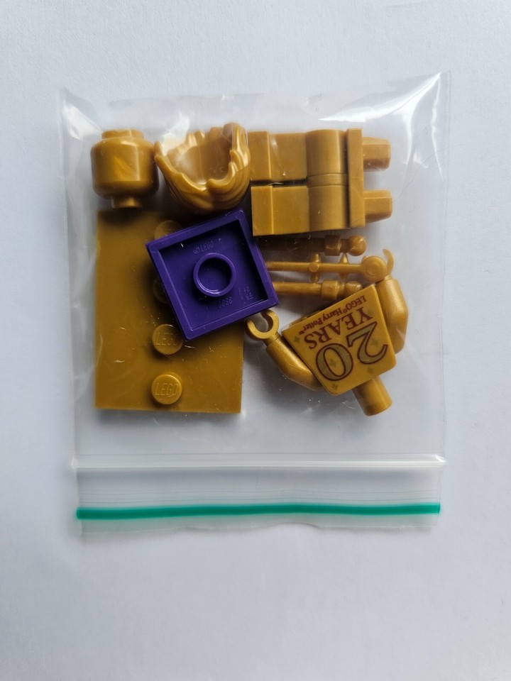 LEGO Harry Potter Minifigures - 20th Anniversary Gold. Plus Wizard Card ...