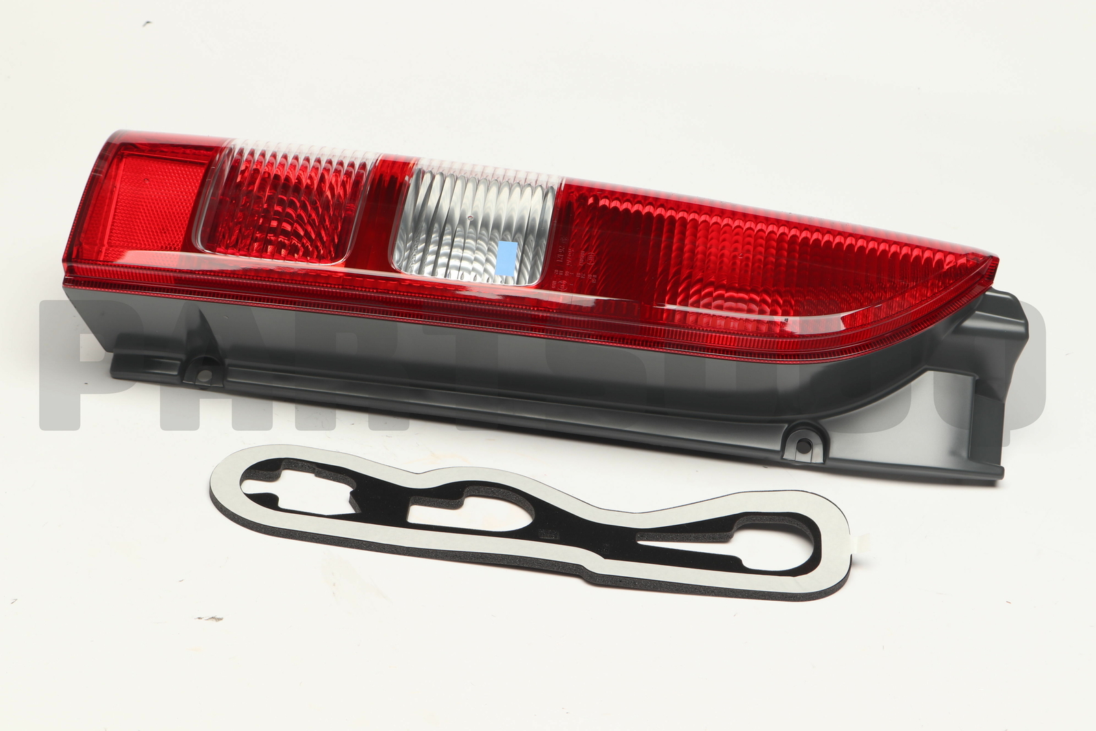 8156126422 Genuine Toyota LENS & BODY RR 81561-26422 | eBay