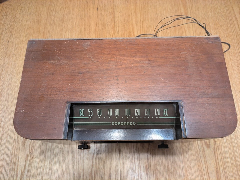 1940s Coronado Vintage Rare AM 4 Tube Radio AC-Plug Wood Cabinet ...