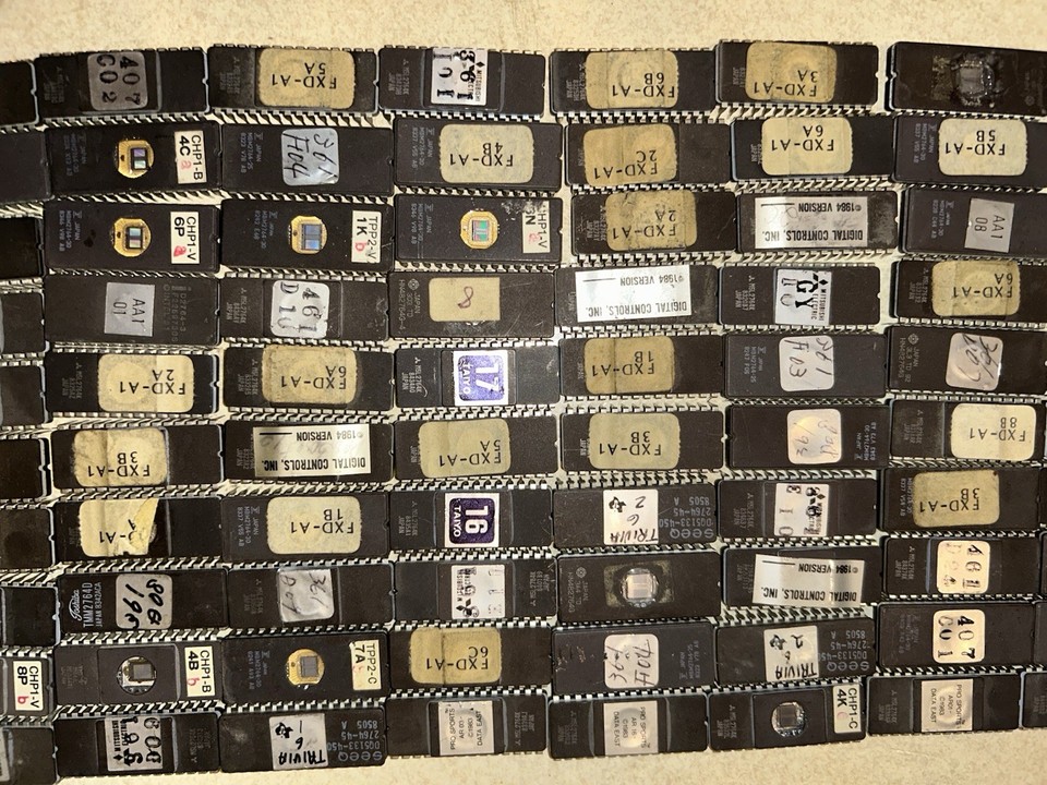 100 LOT VINTAGE ASSORTED EPROMS ARCADE GAMES? CPUs GOLD RECOVERY? See ...